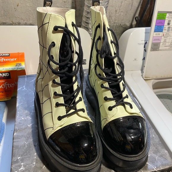 Demonia | Shoes | Glow In The Dark Demonias | Poshmark